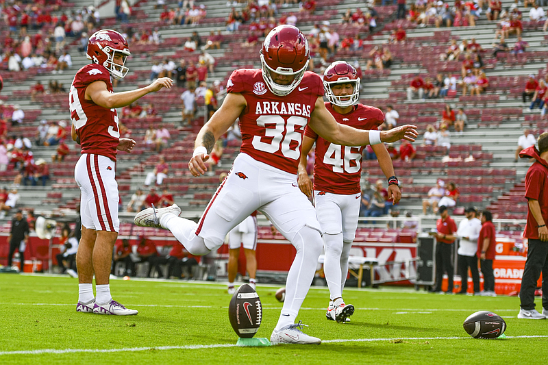 Arkansas football depth chart released for Week 8 game against LSU ...