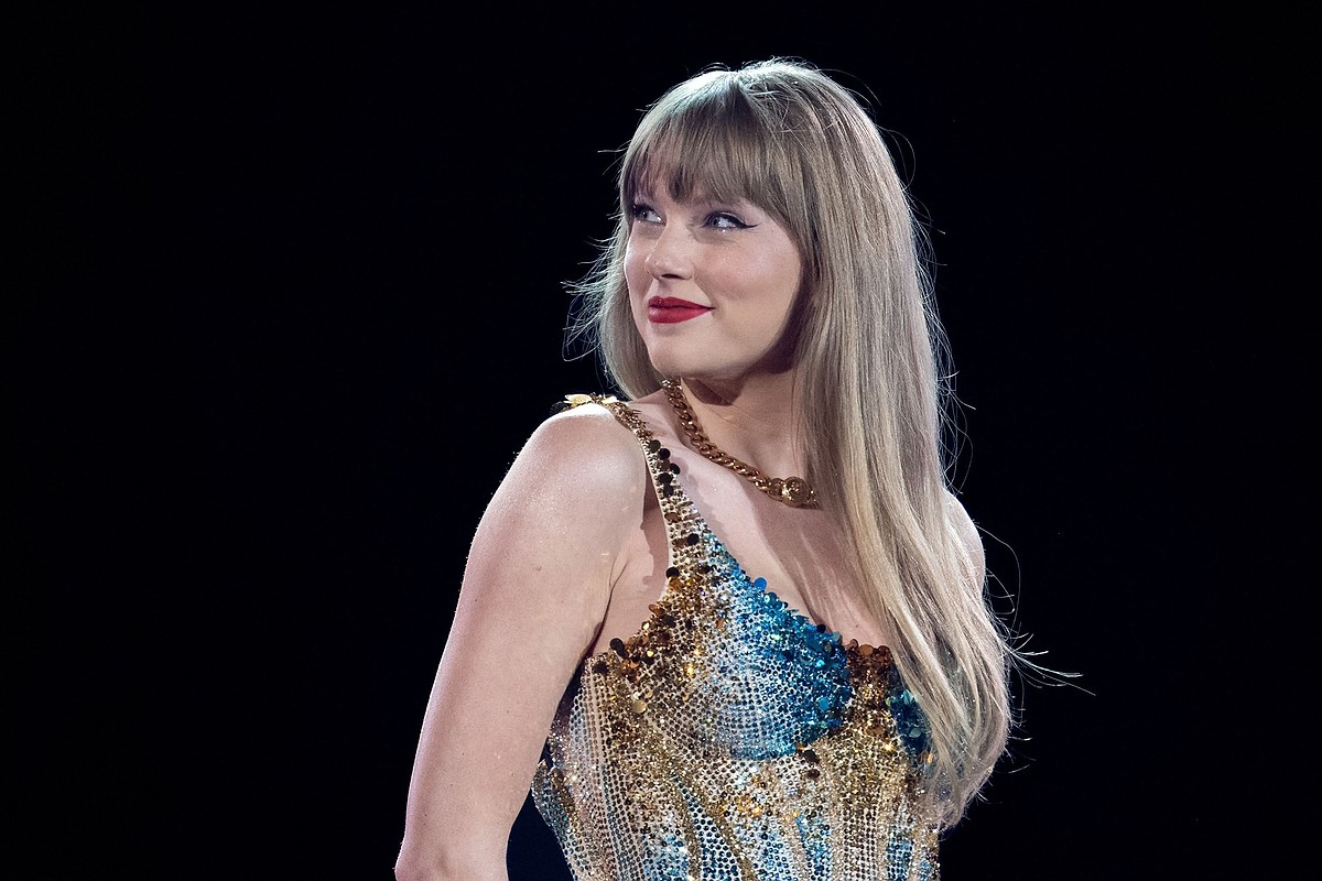 Target teams up with Taylor Swift for exclusive merch in play to win ...