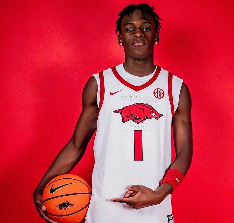 Connecticut guard discusses visit to Arkansas basketball | Whole Hog Sports