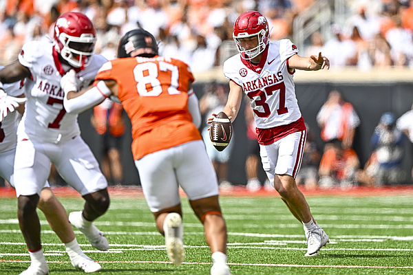 Arkansas football punter Devin Bale added to Ray Guy Award watch list ...