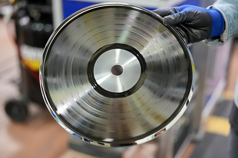 Vinyl thrives at United Record Pressing as the nation's oldest record ...
