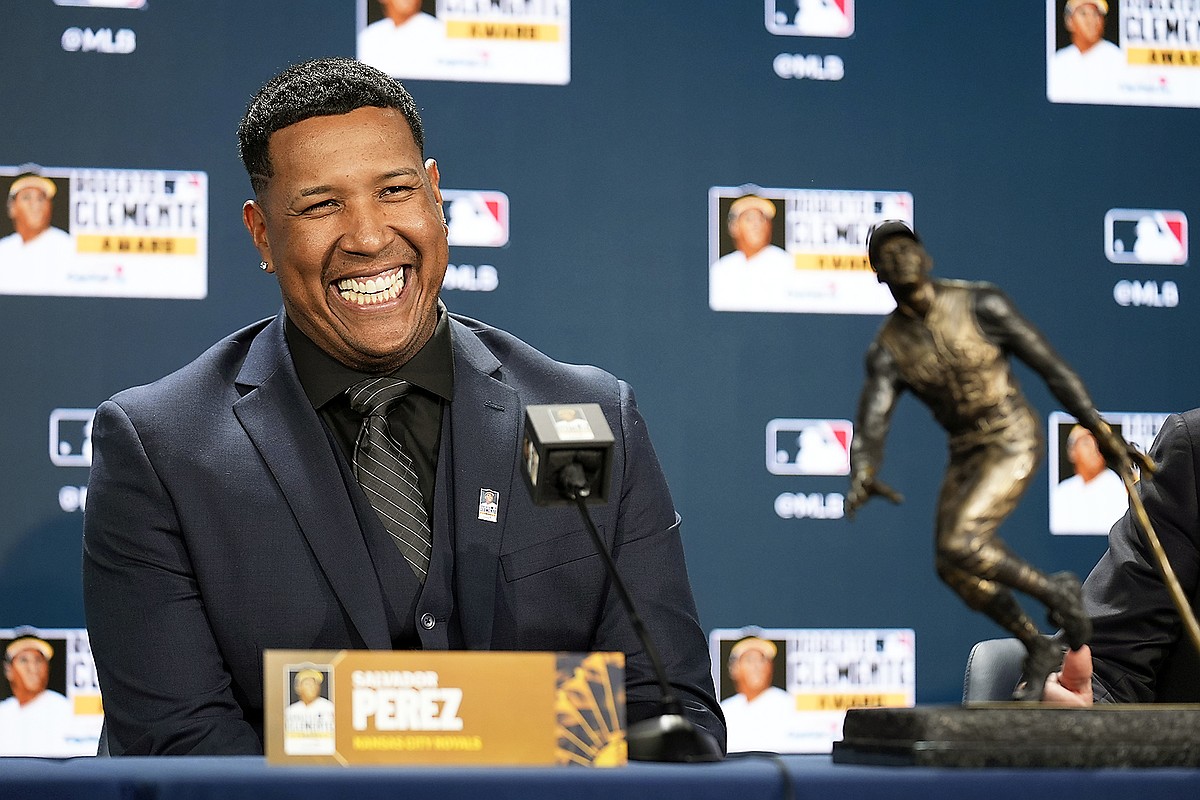 Royals’ Perez wins MLB’s Clemente Award for philanthropy | Fulton Sun
