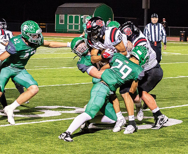 Blair Oaks starts its football postseason with victory against Southern ...
