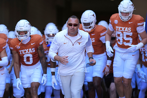 Texas has clear path to College Football Playoff, but potential ...