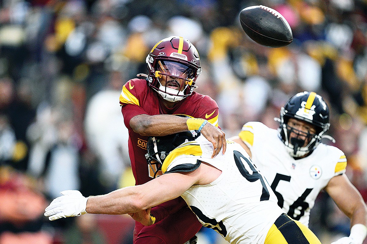 Eagles, Commanders meet in biggest game in division rivalry series in ...