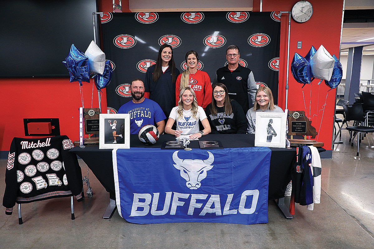 Mitchell’s road leads to Buffalo for volleyball | Jefferson City News ...