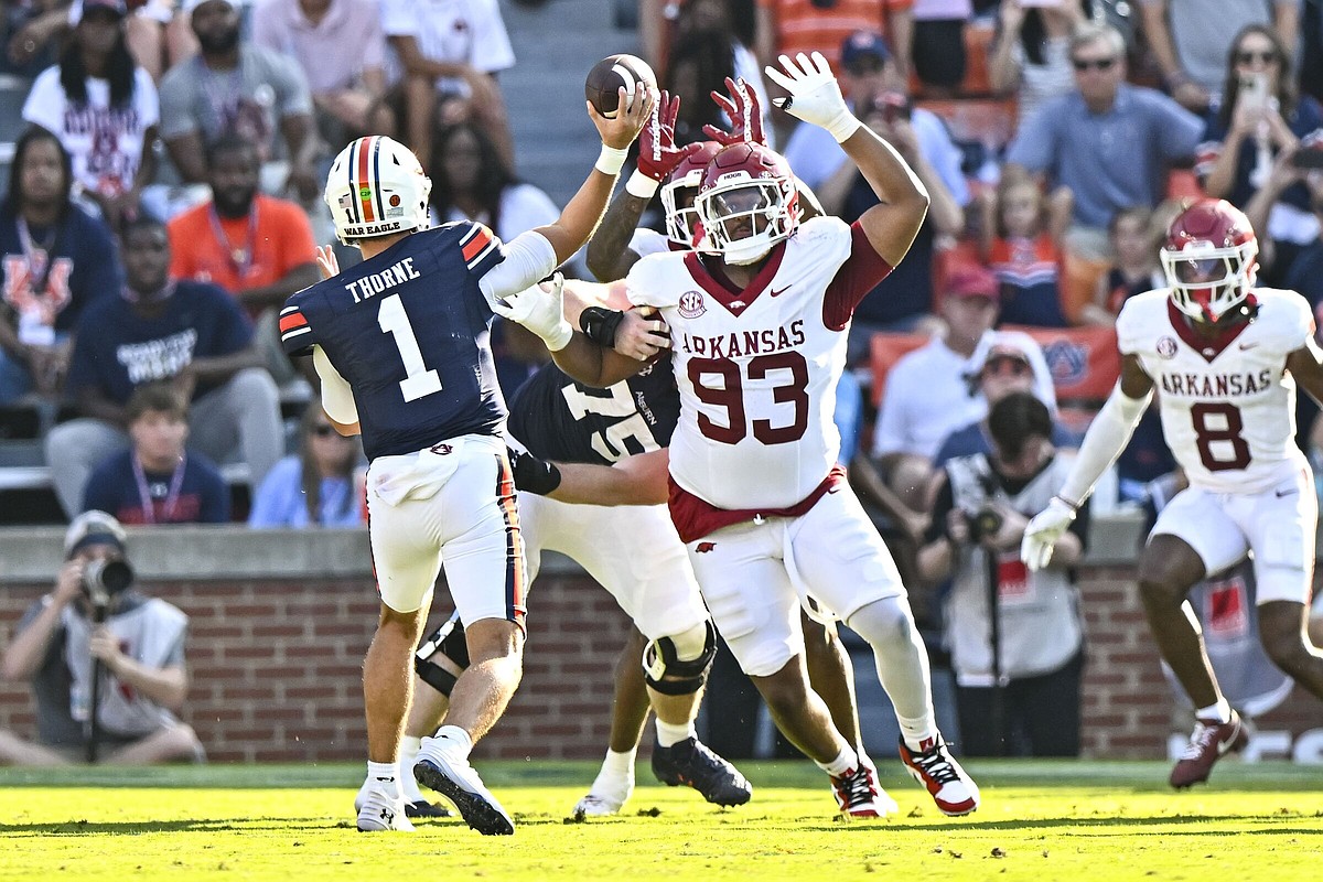 Razorback report: Familiar faces on sidelines | Northwest Arkansas ...