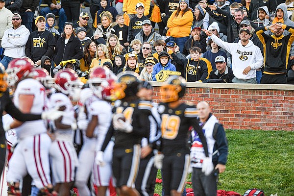 Arkansas football notebook: Frigid weather in the forecast for Missouri game | Whole Hog Sports