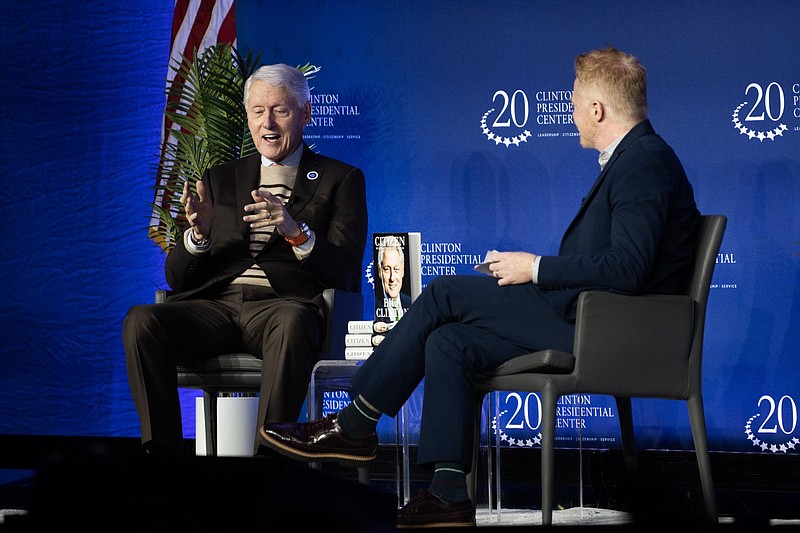 Former President Bill Clinton touts book, service during Little Rock ...