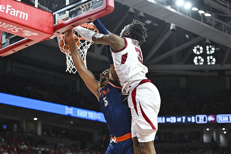 Arkansas basketball comes back to beat UTSA in home pitstop | Whole Hog ...