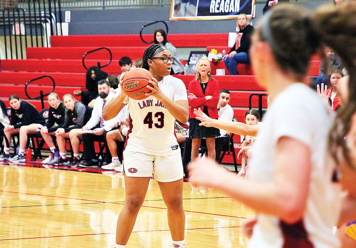 Lady Jays basketball optimistic heading into season | Jefferson City ...
