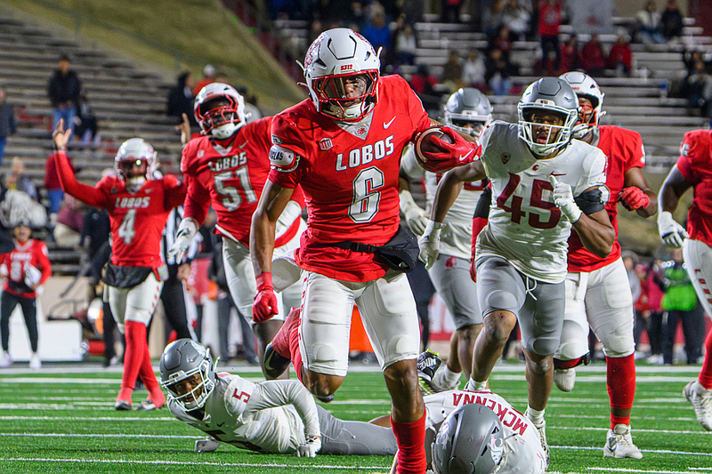 Transfers begin reporting offers from Arkansas football | Whole Hog Sports