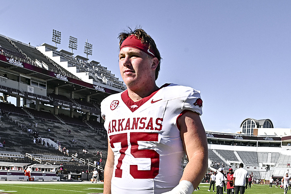 Ole Miss adds 2 former Arkansas football players from transfer portal | Whole Hog Sports