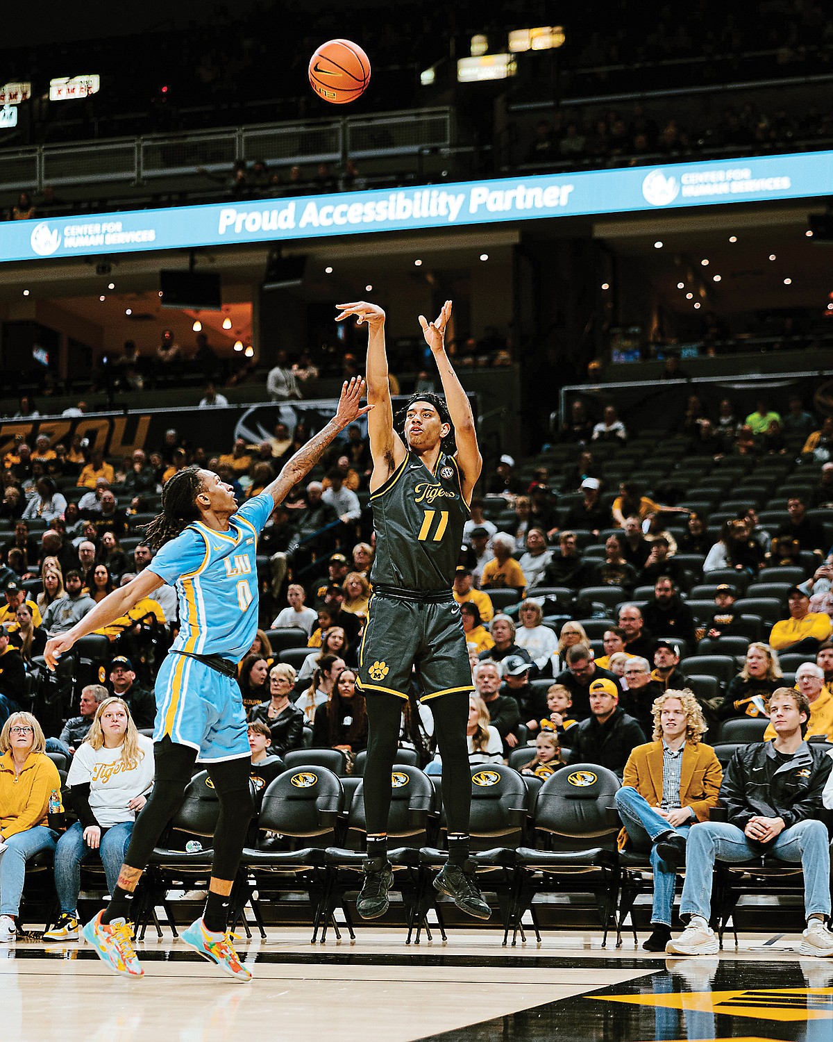 Pierce comes off bench to lead Missouri past Long Island | Jefferson ...