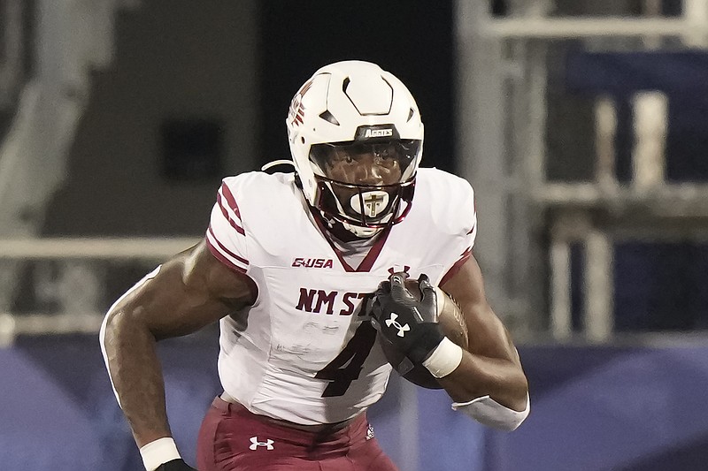 Commitment analysis: What Arkansas is getting in New Mexico State transfer RB Mike Washington ...