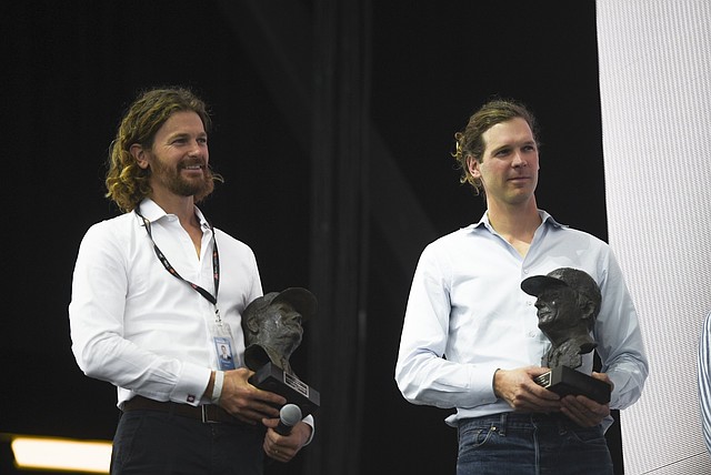 Walton’s 8 grandchildren now have voting rights over family holdings ...