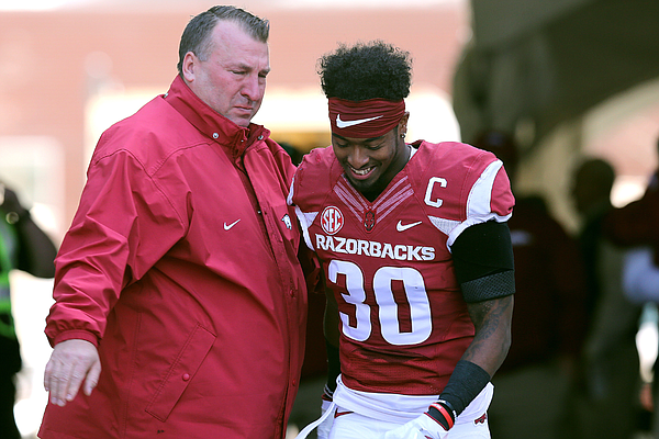 Former Arkansas DB Kevin Richardson hired by New England Patriots ...
