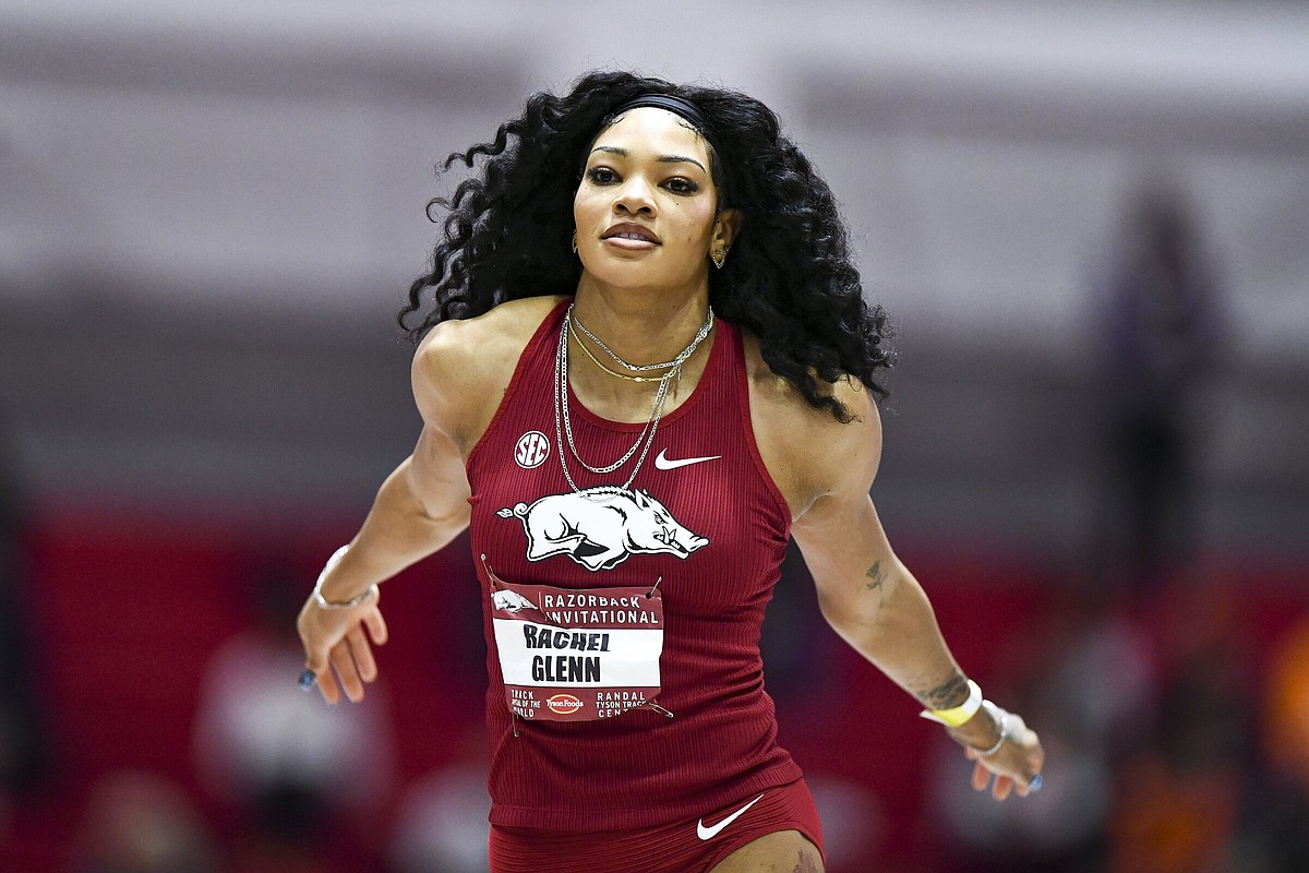 UA 800 runners shine at Razorback Invitational | The Arkansas Democrat ...