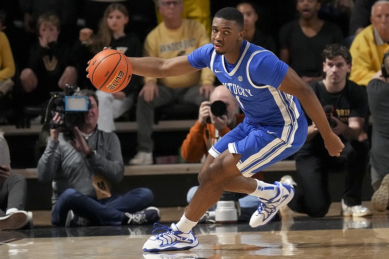 Kentucky basketball point guard Lamont Butler will miss game with ...