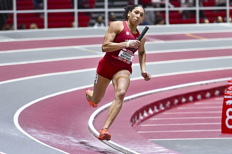 Arkansas track teams ranked No. 1; pair of Razorbacks earn SEC weekly ...