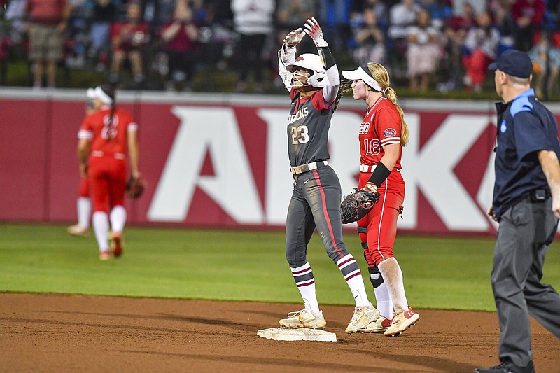 Snub in preseason motivates Razorbacks' Johnson | Northwest Arkansas ...