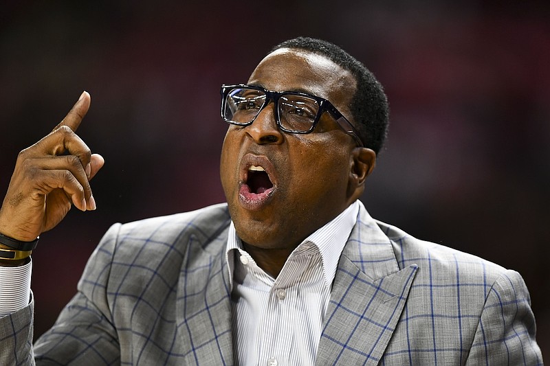 VIDEO: Chin Coleman previews Arkansas men's basketball's game against ...