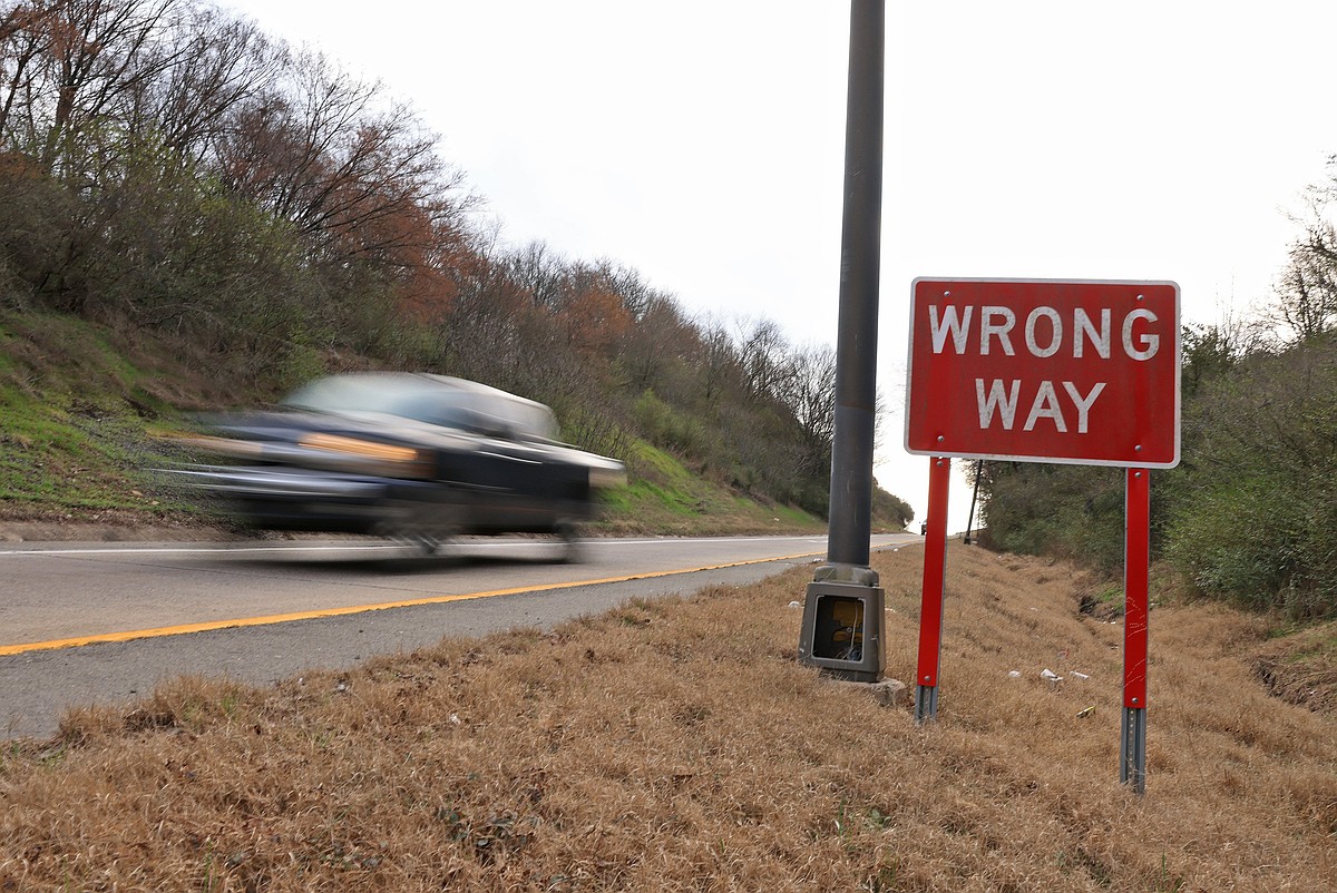 ARDOT closing ramps to implement wrong-way driver detection systems ...