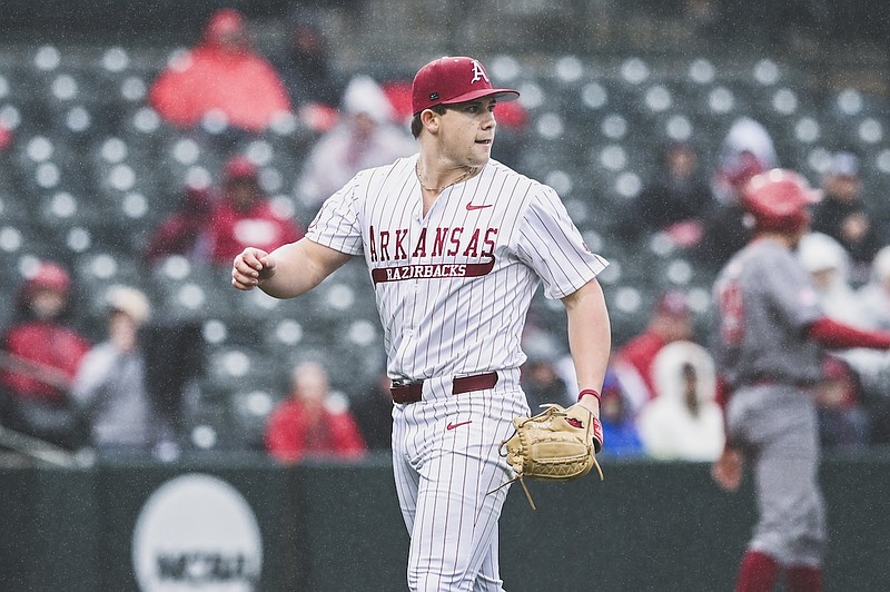 Arkansas baseball announces starting rotation for College Baseball ...
