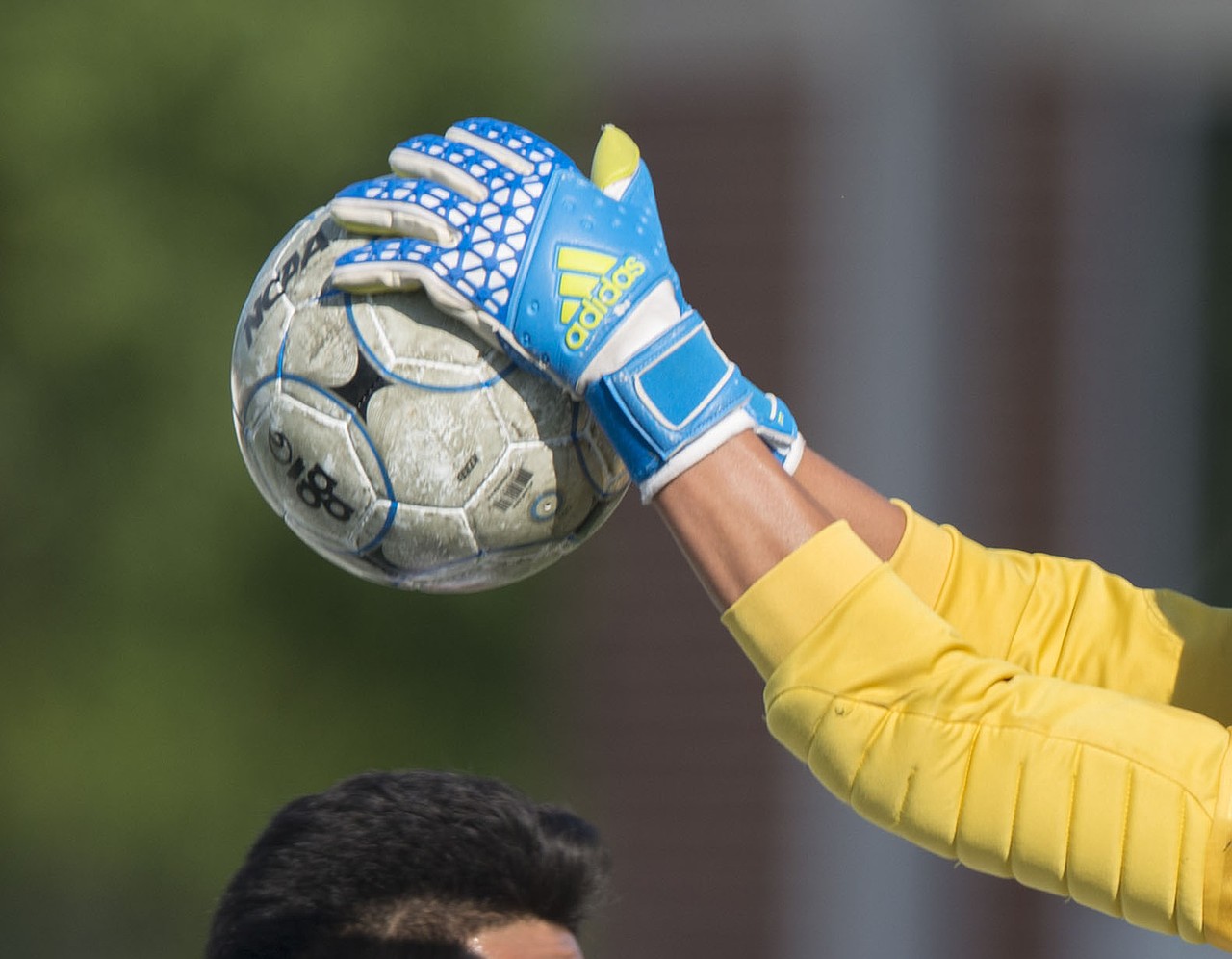 Soto scores two goals for Bentonville West, resulting in a 2-2 draw ...
