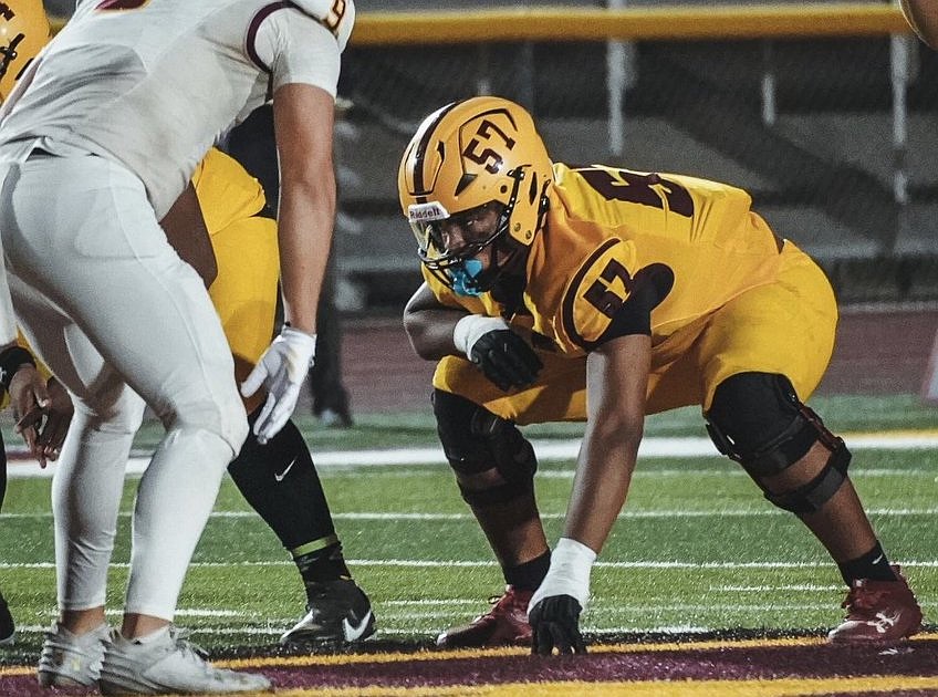 Get to know: ’26 O-line target Aaron Thomas | The Arkansas Democrat ...