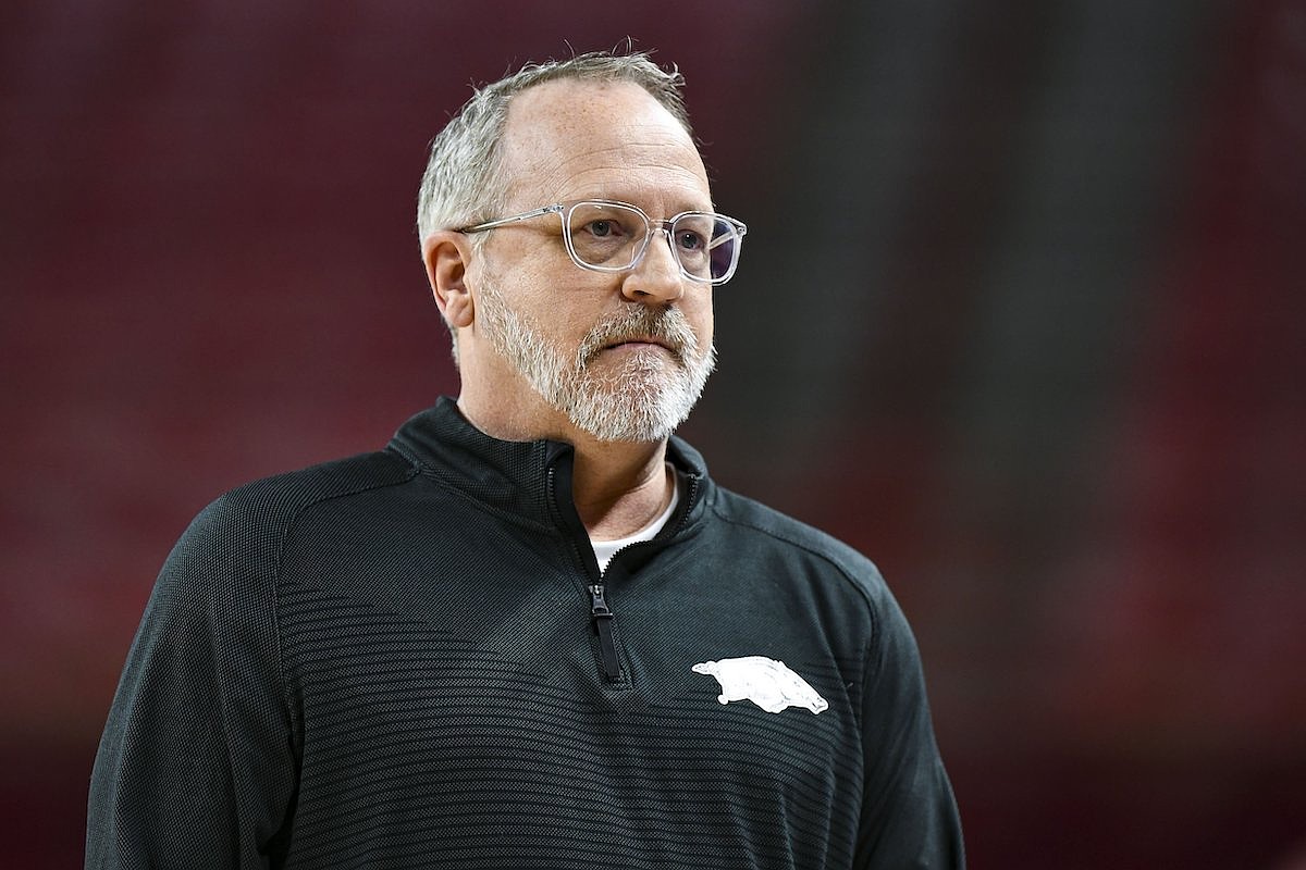 Mike Neighbors resigns as Arkansas women's basketball coach | Northwest ...