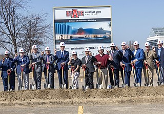 Arkansas State veterinary school breaks ground in Jonesboro, eyes fall ...