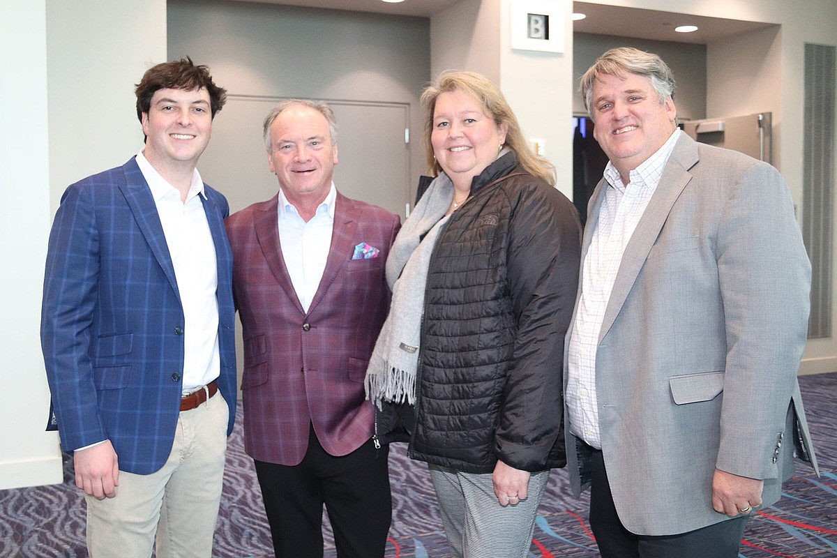 Sparkling festivities | The Arkansas Democrat-Gazette - Arkansas' Best ...