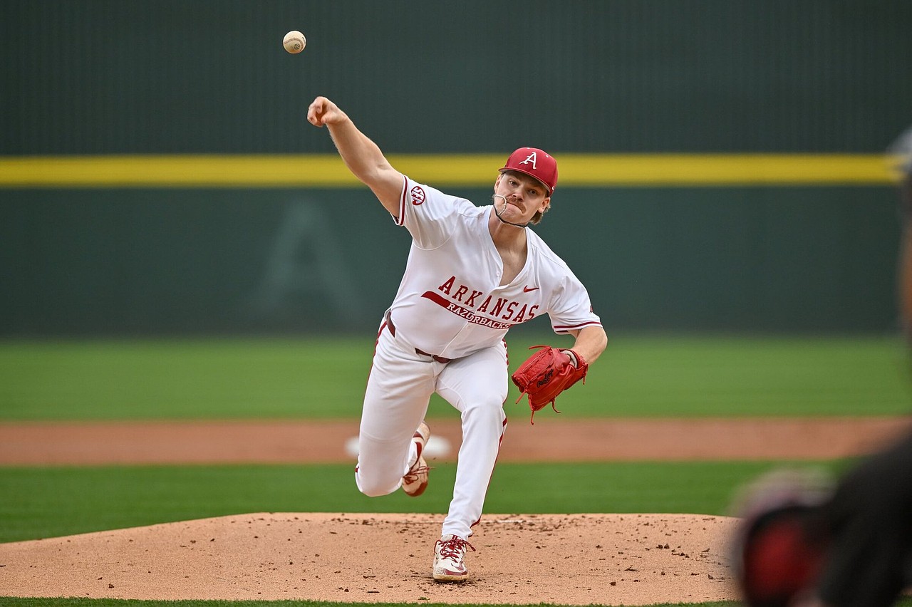 Bybee works well during Hogs’ win | Northwest Arkansas Democrat-Gazette