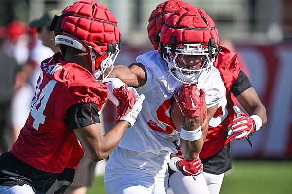 Football | Whole Hog Sports