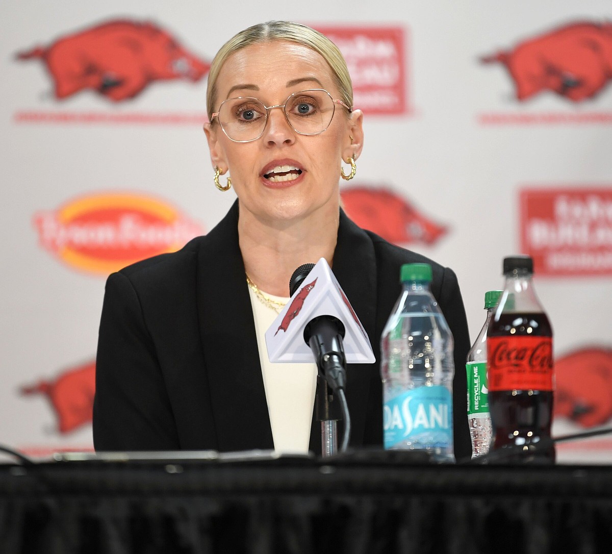Pressure defense key for new Razorbacks coach | Northwest Arkansas ...
