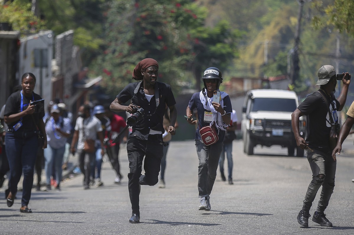 Journalists in Haiti defy bullets and censorship to cover unprecedented ...