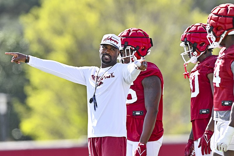 Arkansas spring football report: Travis Williams' defense working ...