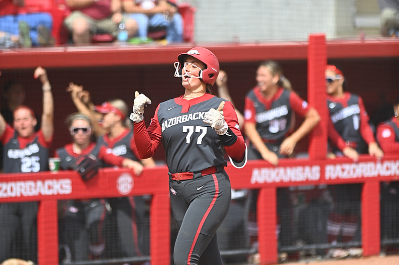 Arkansas softball finding success through 'chill vibes' and historic ...