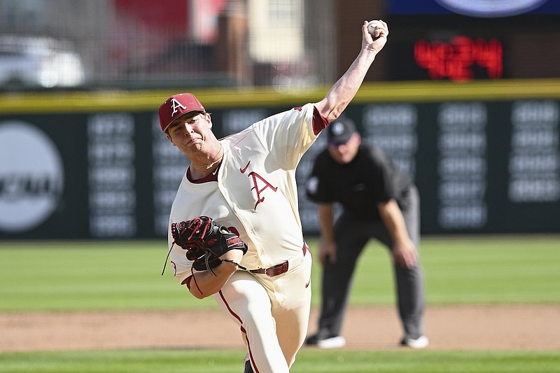 Arkansas pitcher Hunter Dietz on weekend roster after 'fluke accident ...