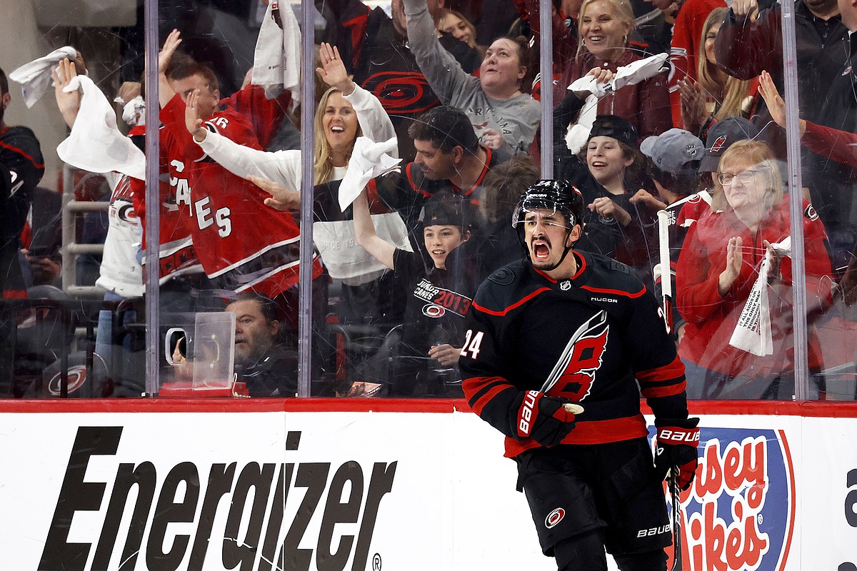 NHL Capsules: Hurricanes push past Devils for 2-0 lead | Fulton Sun
