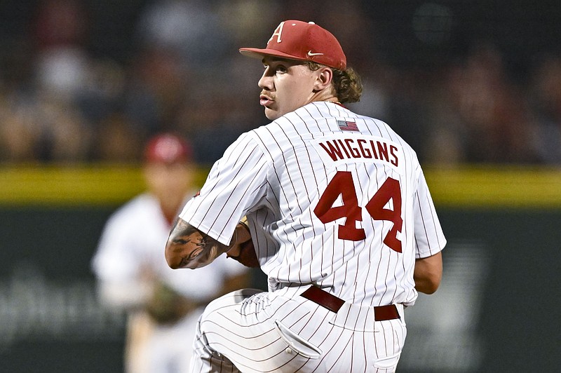 Arkansas baseball reliever Carson Wiggins to undergo further testing ...