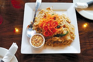 Alex Thai Food & Sushi Bistro