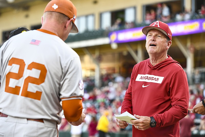 VIDEOS: Dave Van Horn, players recap Arkansas baseball's Game 1 win ...