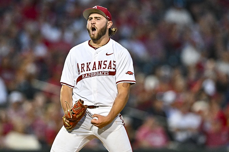 Top-rank thumping: Root handles Longhorns as Hogs’ offense wakes up ...