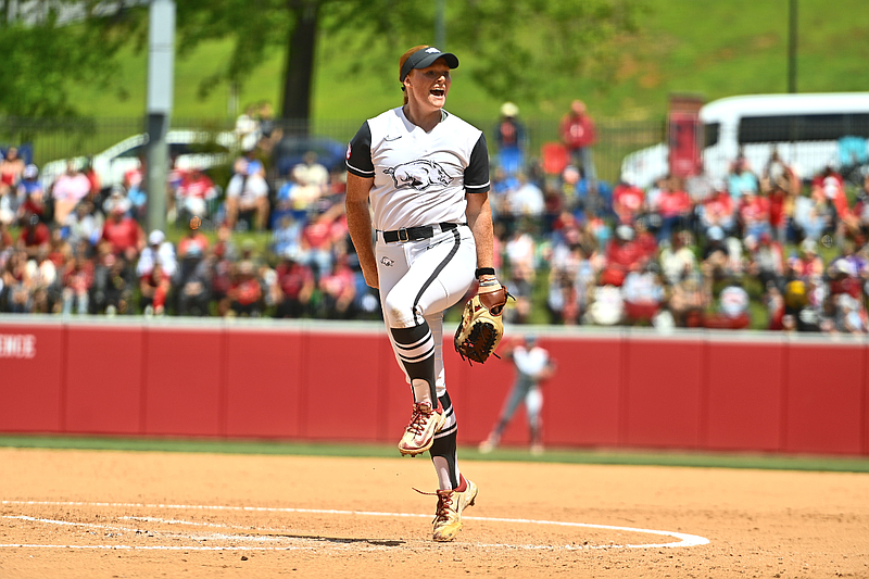 No. 6 Arkansas softball blanks No. 10 LSU, wins series behind Payton ...