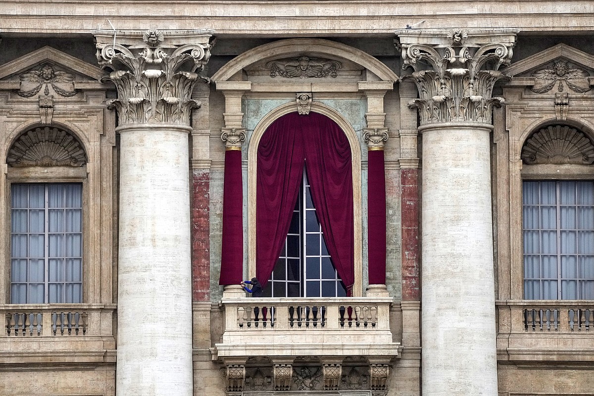 Ahead of the conclave, Vatican staff vow secrecy under threat of ...