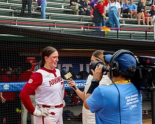 Ellis hits walk-off, breaks UA records | Northwest Arkansas Democrat ...