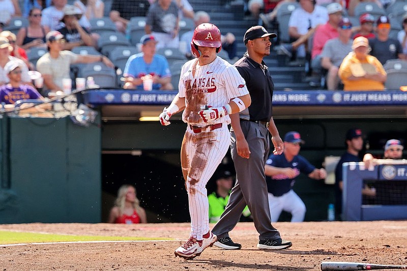 Arkansas baseball notebook: Hogs set record on scary play, Ole Miss ...