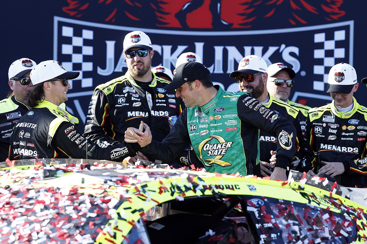 Cindric not concerned about future with Team Penske after his father ...